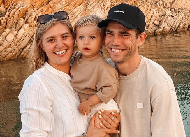 Balanceren van roem, familie en wielersterrendom: het dynamische leven ...