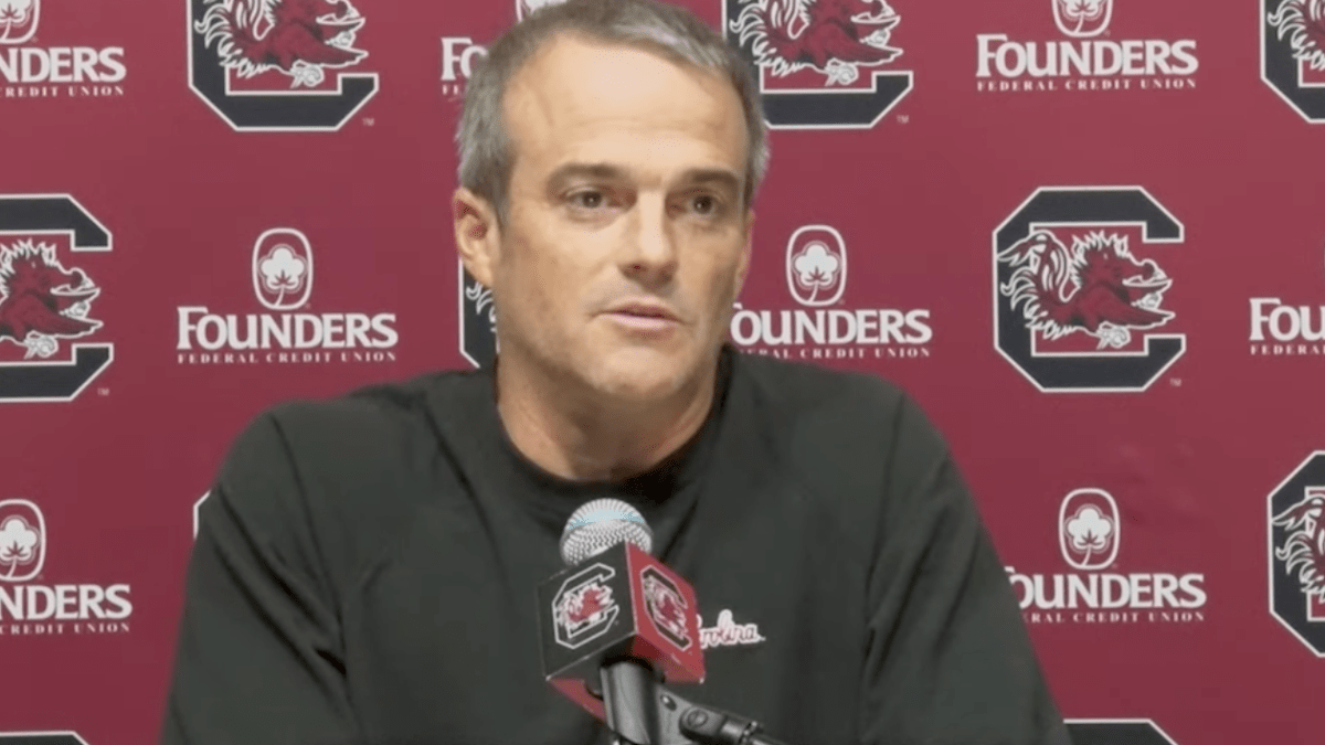 "THE COMEBACK STORY OF THE SEASON: Head Coach Shane Beamer Triumphantly ...