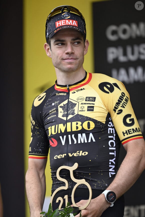 **Er gebeurt iets achter de schermen: Hoe Jumbo-Visma en Wout van Aert ...